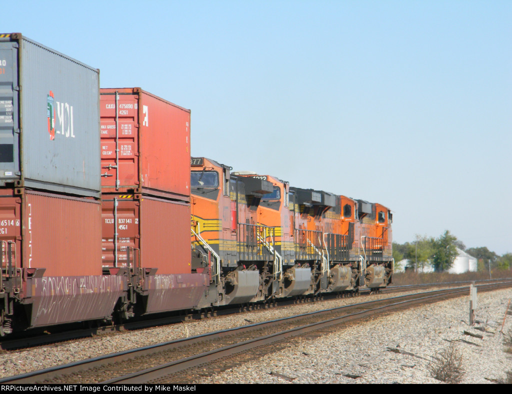 BNSF 7819